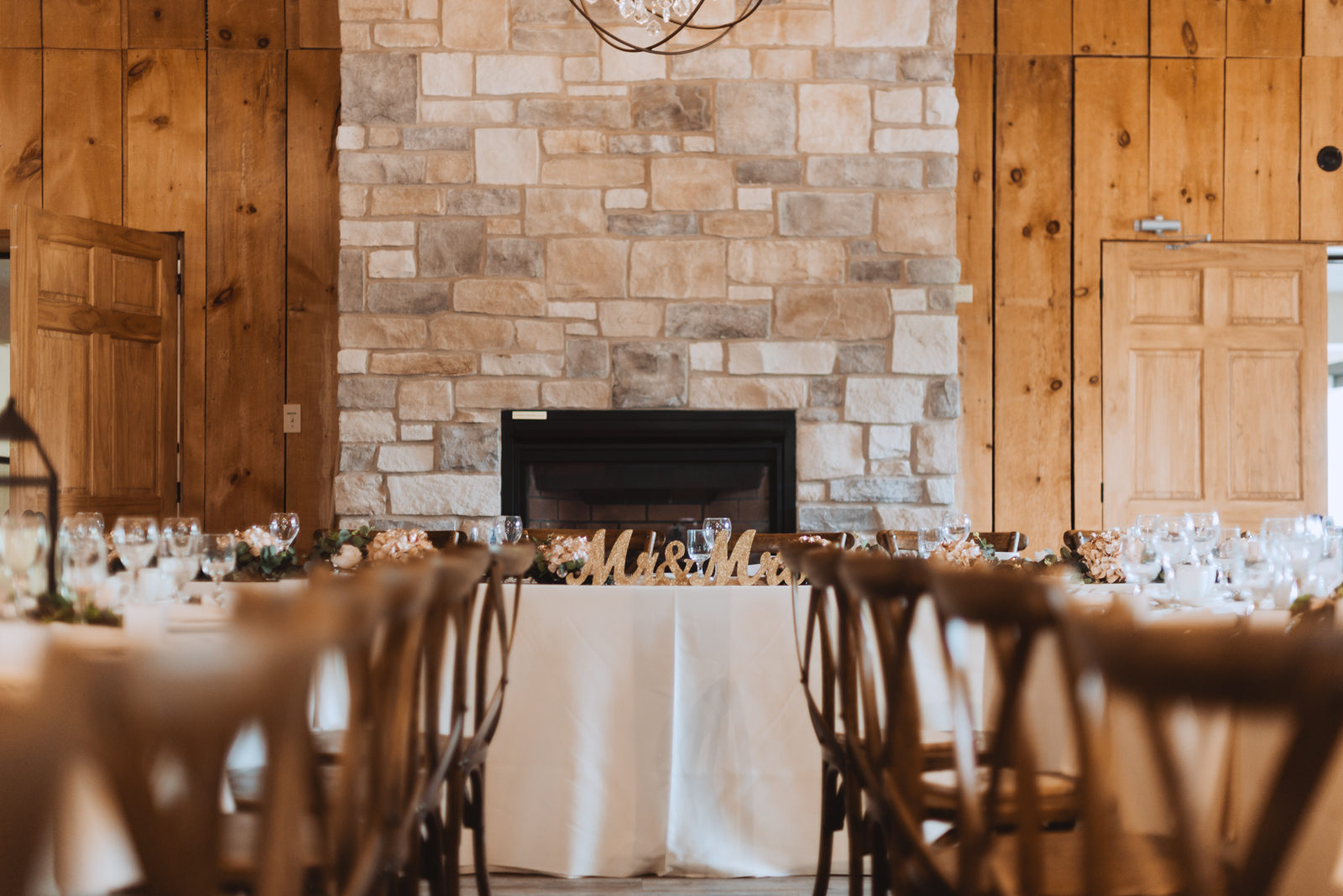 Strathmere Lodge summer wedding in Ottawa: Stephanie and Kyle